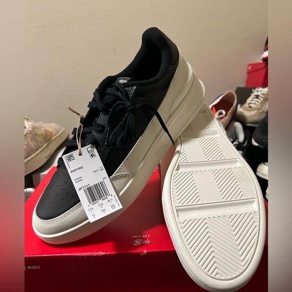 adidas | Shoes | Adidas Aspyre Core Black Off White Mens Shoes Sz 2 ...